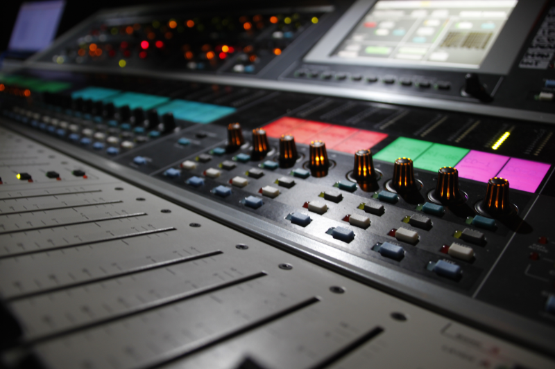 studio effects - Record, Mix & Master